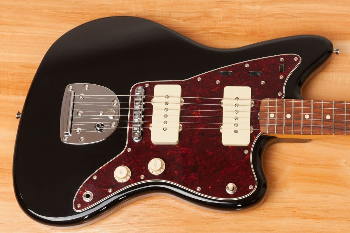 Do One Pickup Guitars Sound Better? 9 Things To Know